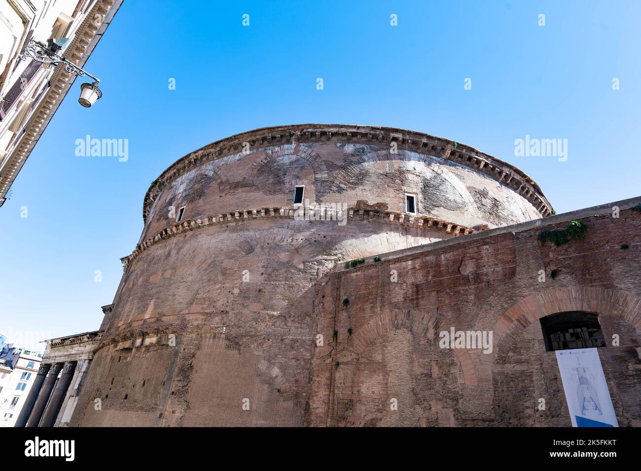 Pantheon (Basilica di Santa Maria ad Martyres or Basilica of St. Mary ...