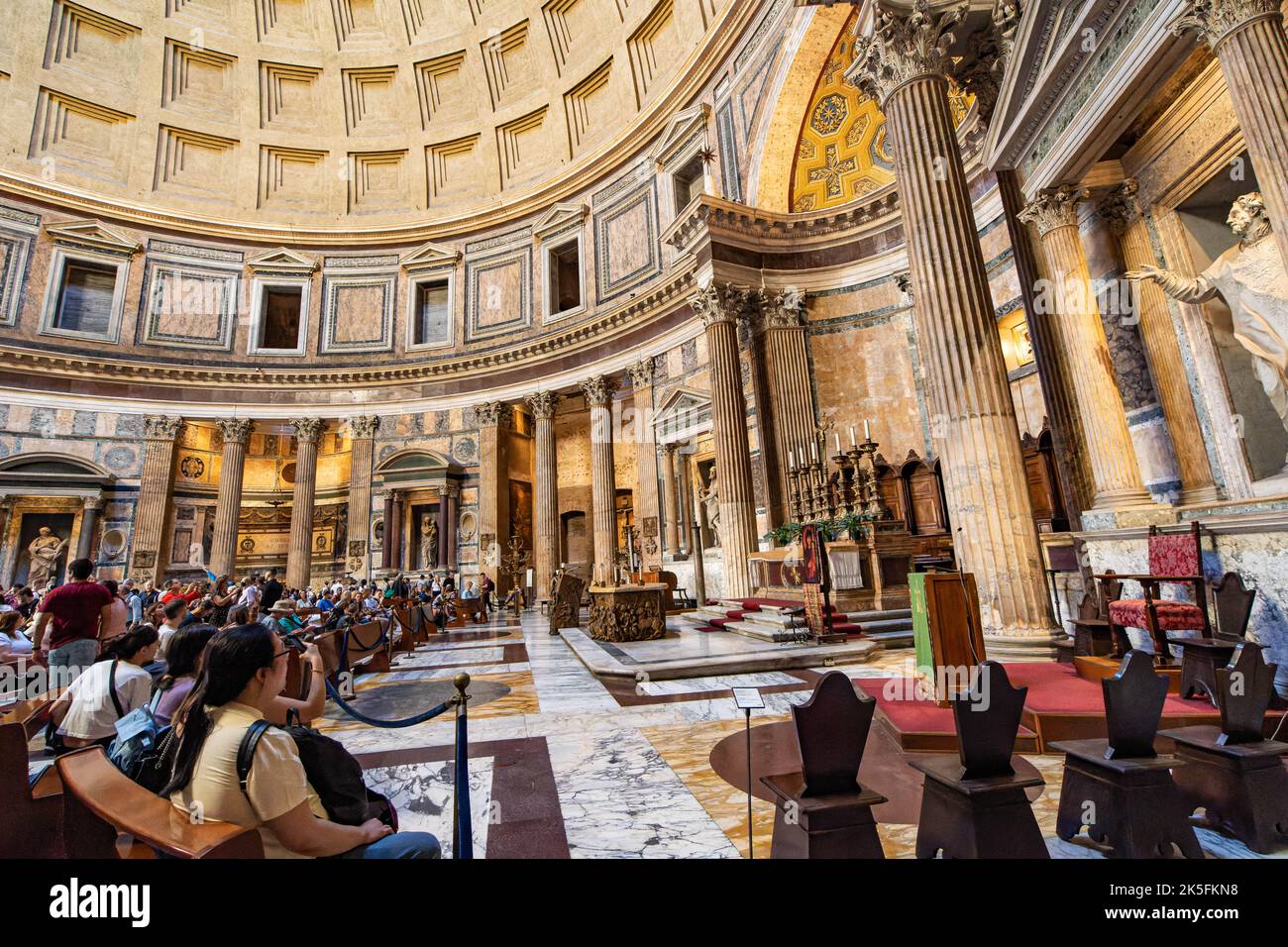 Pantheon (Basilica di Santa Maria ad Martyres or Basilica of St. Mary ...