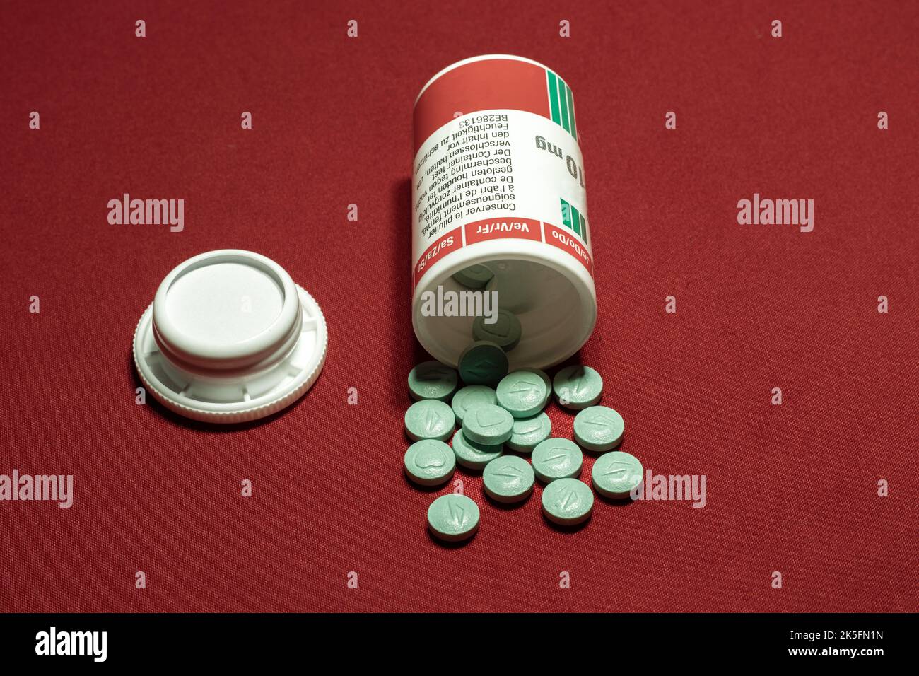 Coronary artery disease hi-res stock photography and images - Alamy