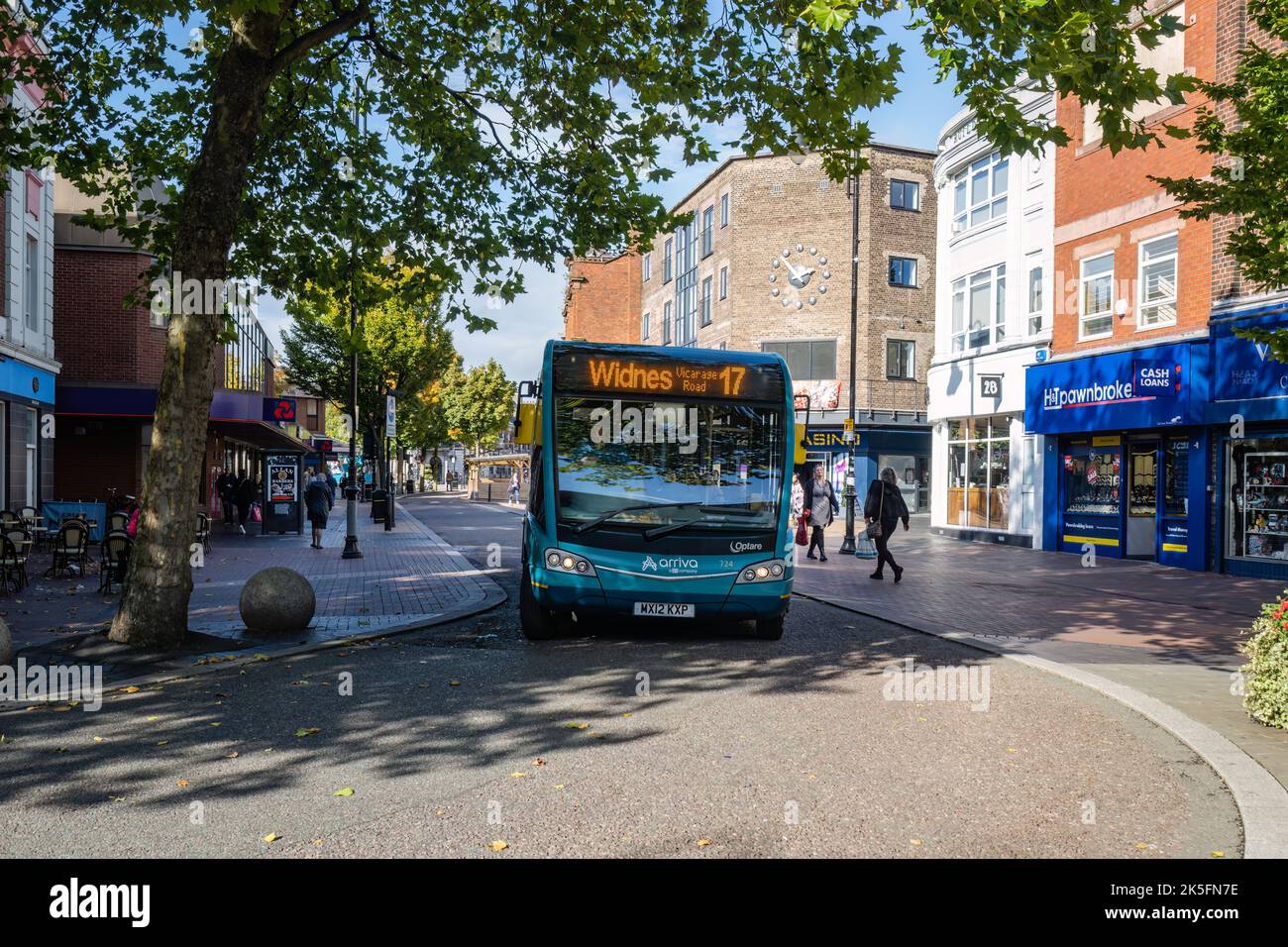 06.10.2022 St Helens, Merseyside, UK Travel With Arriva, Transport ...