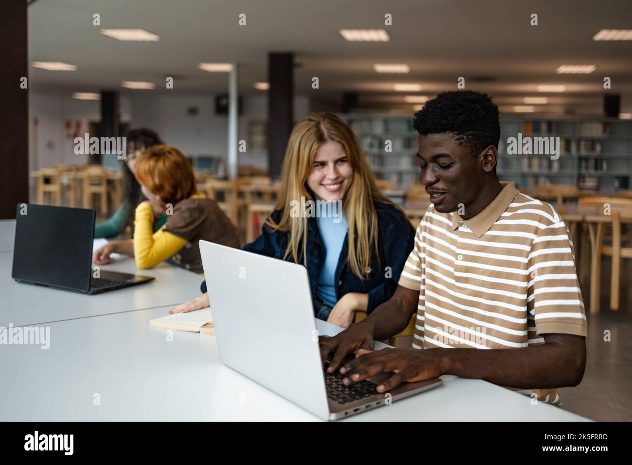 Education school computer hi-res stock photography and images - Alamy