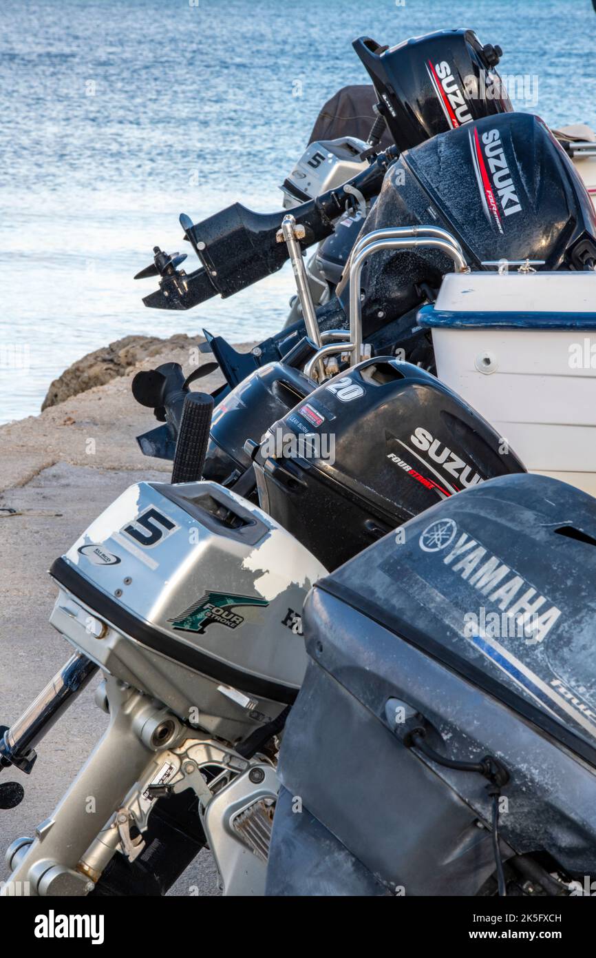 Honda 15 outboard motors hi-res stock photography and images - Alamy