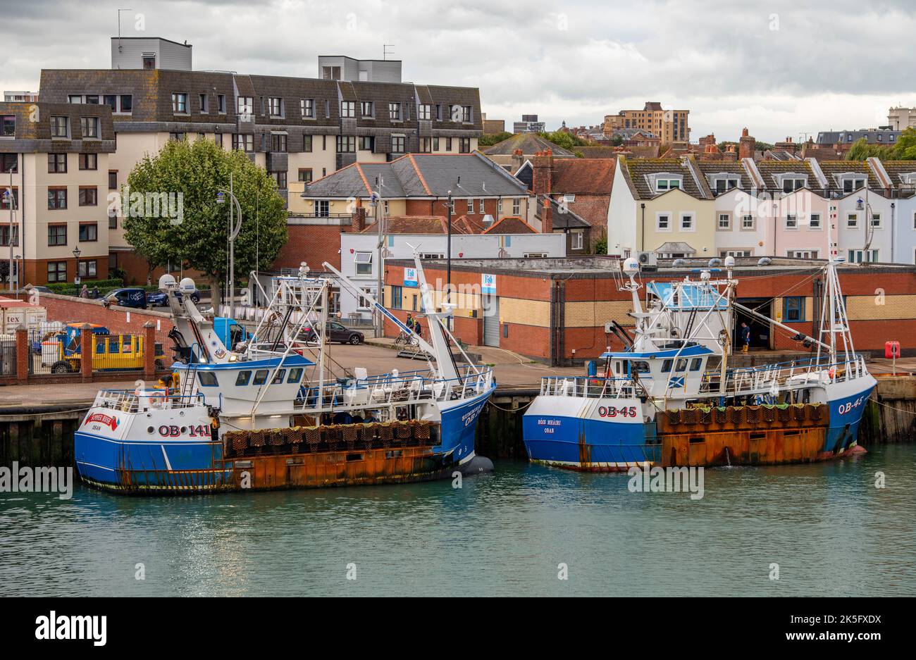 fishing boats, fishing trawlers, trawlers in port, trawlers at ...