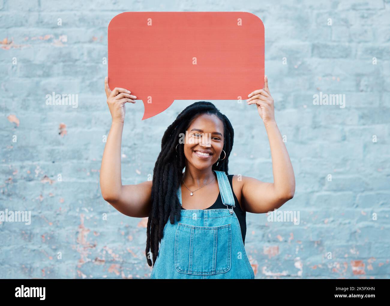 Black woman, feedback or speech bubble for idea, social media or review ...