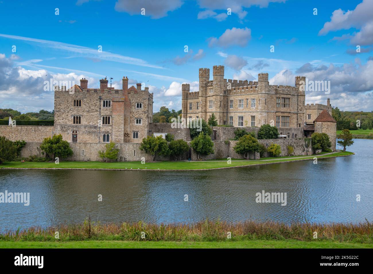 Beautiful kent castle hi-res stock photography and images - Alamy