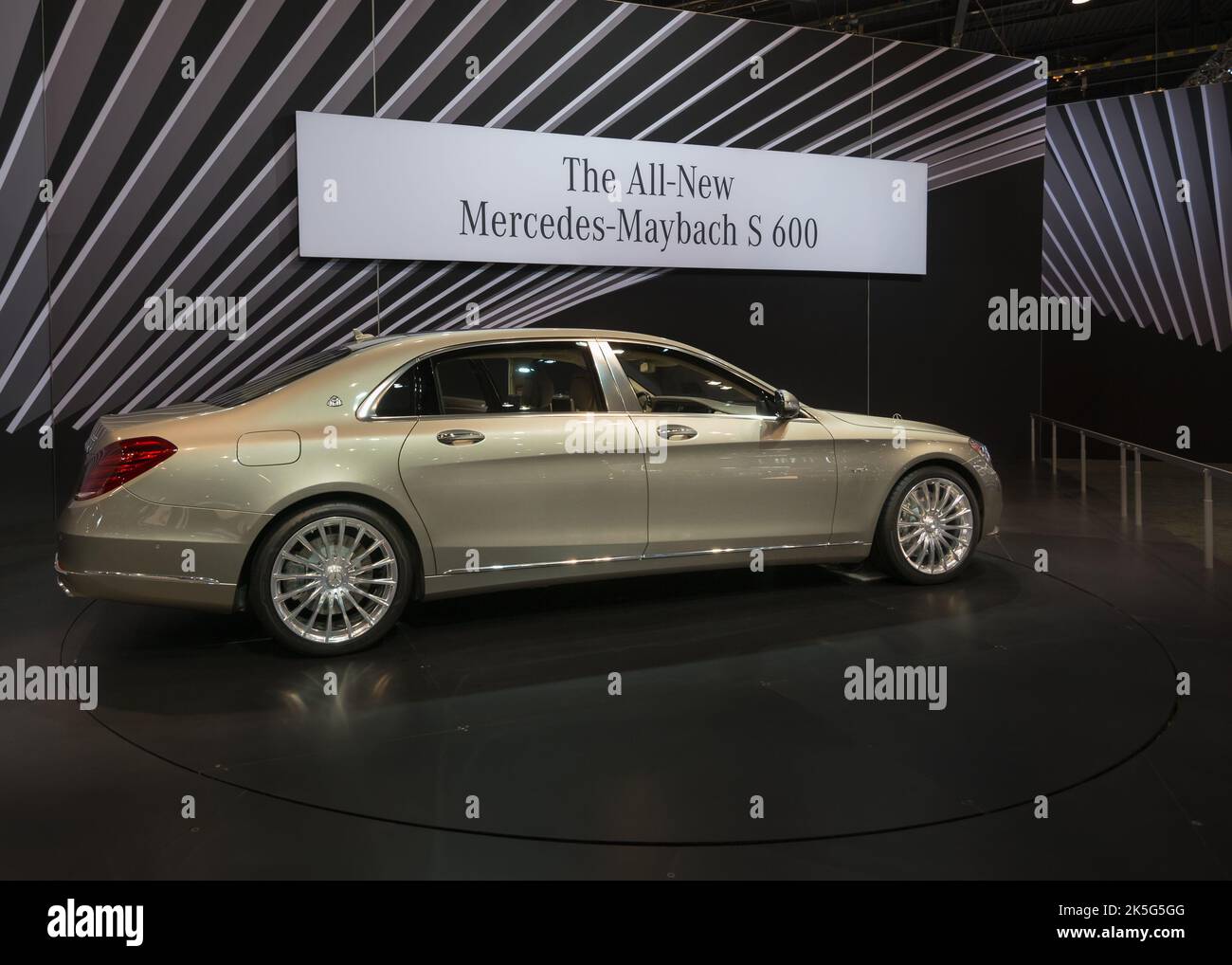 CHICAGO, IL/USA - FEBRUARY 13, 2015: 2016 Mercedes-Benz S-Class Maybach ...