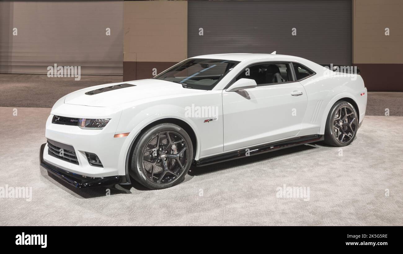 CHICAGO, IL/USA - FEBRUARY 12, 2015: 2015 Chevrolet Camaro Z/28 car ...