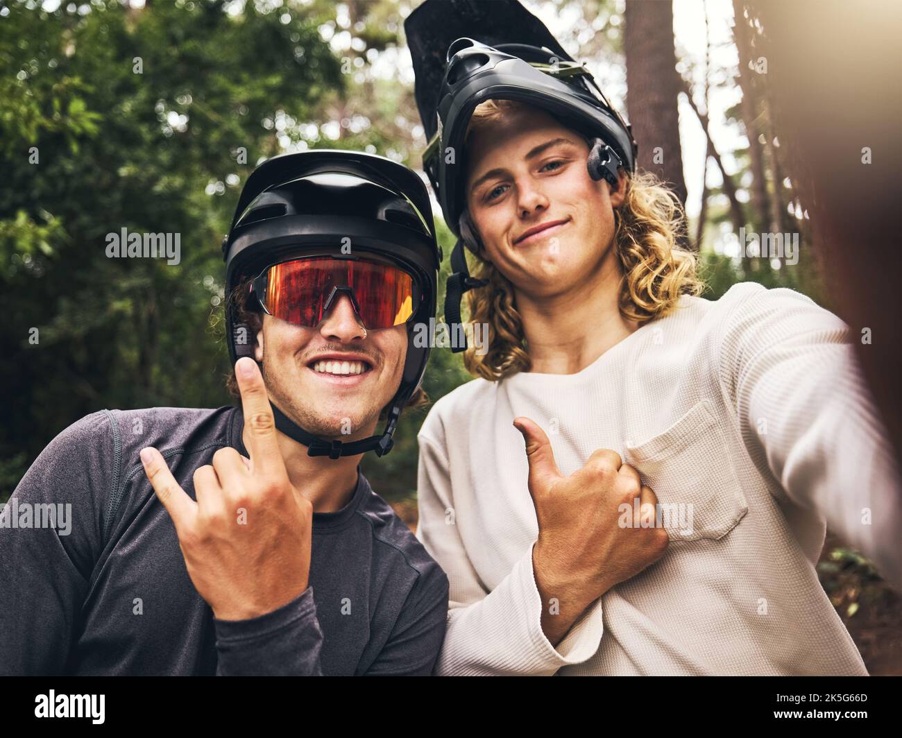 Travel cool fun hi-res stock photography and images - Alamy