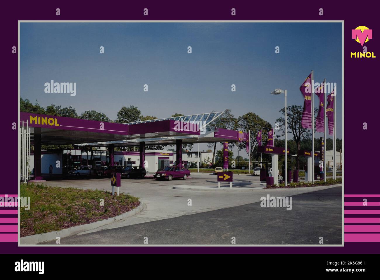 Tankstelle logo ddr hi-res stock photography and images - Alamy