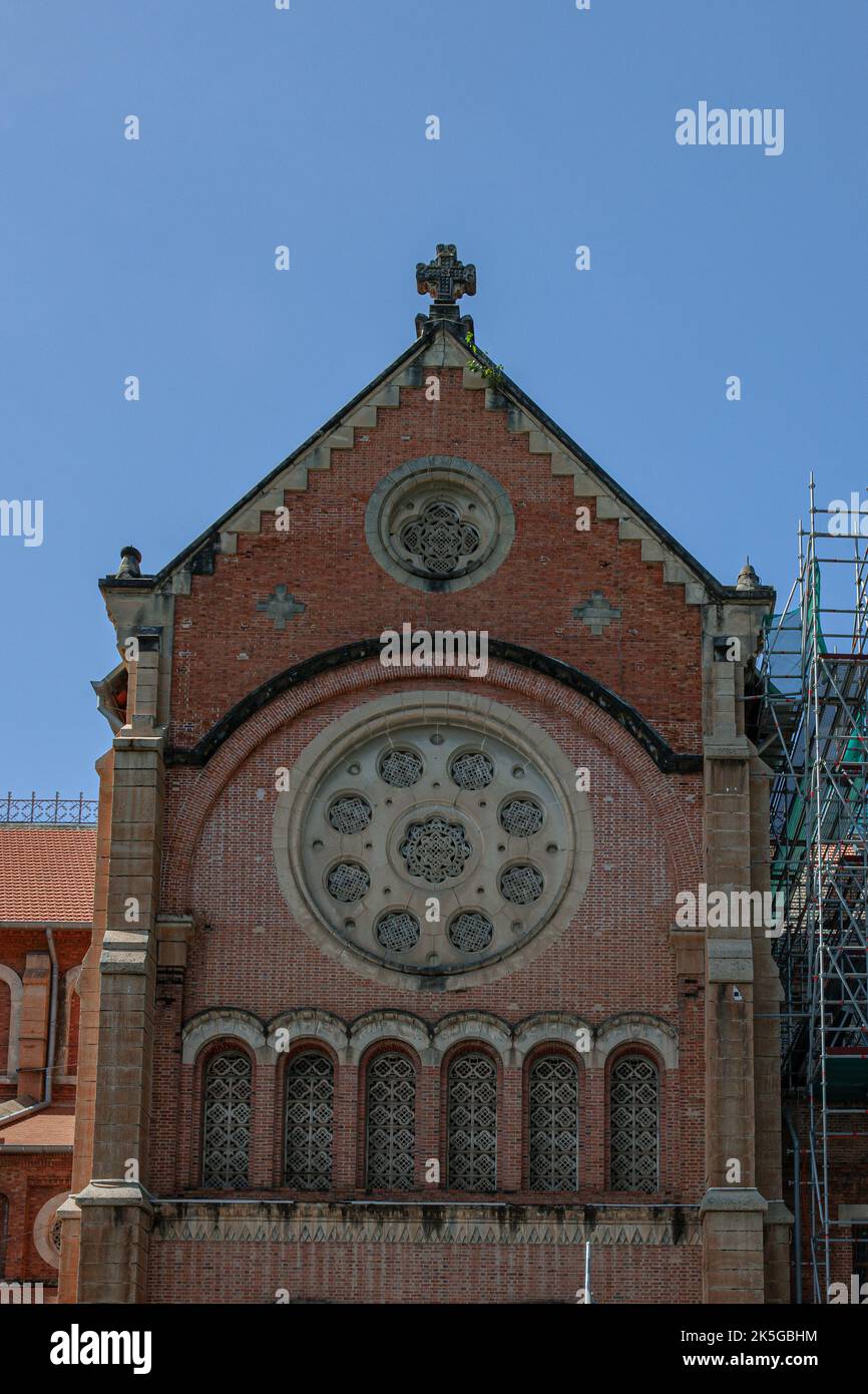 Antique vietnamese window with decoration pattern on bricks wall Stock ...