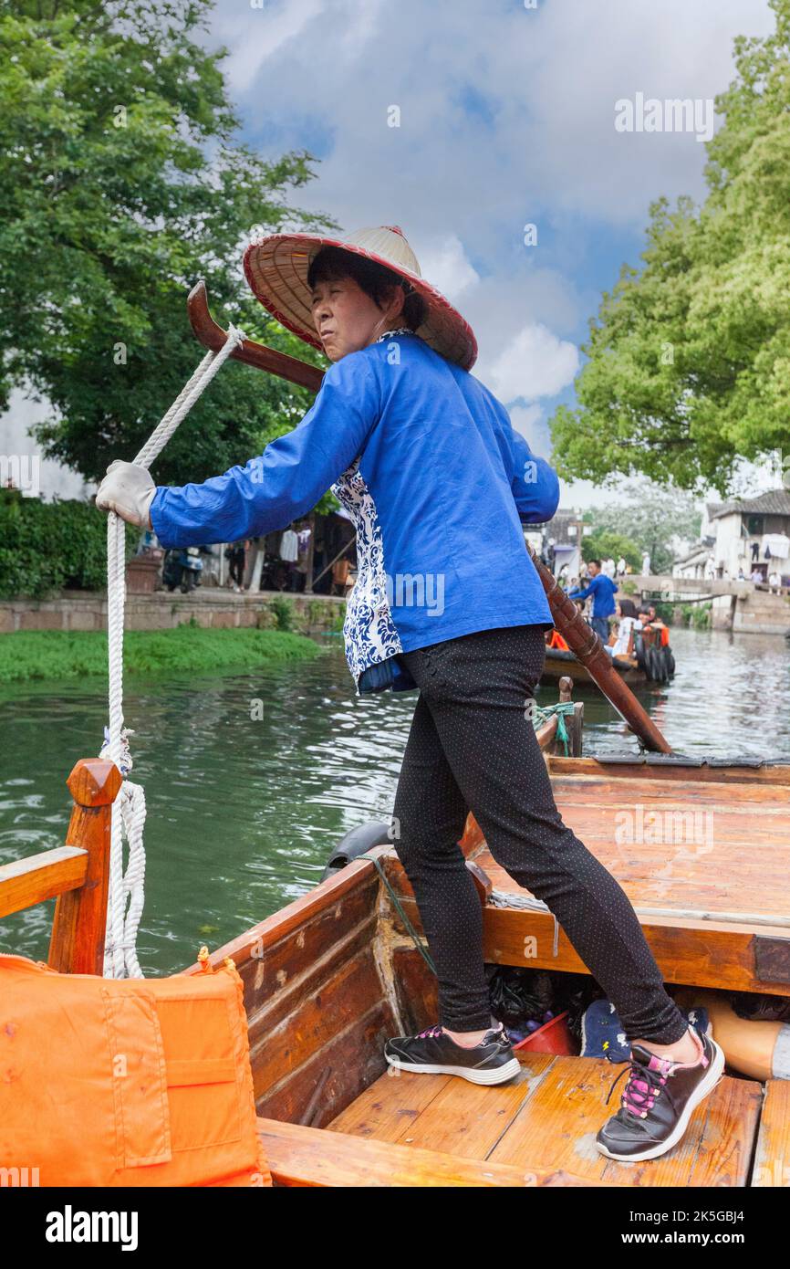 Ancient rowing boat hi-res stock photography and images - Alamy