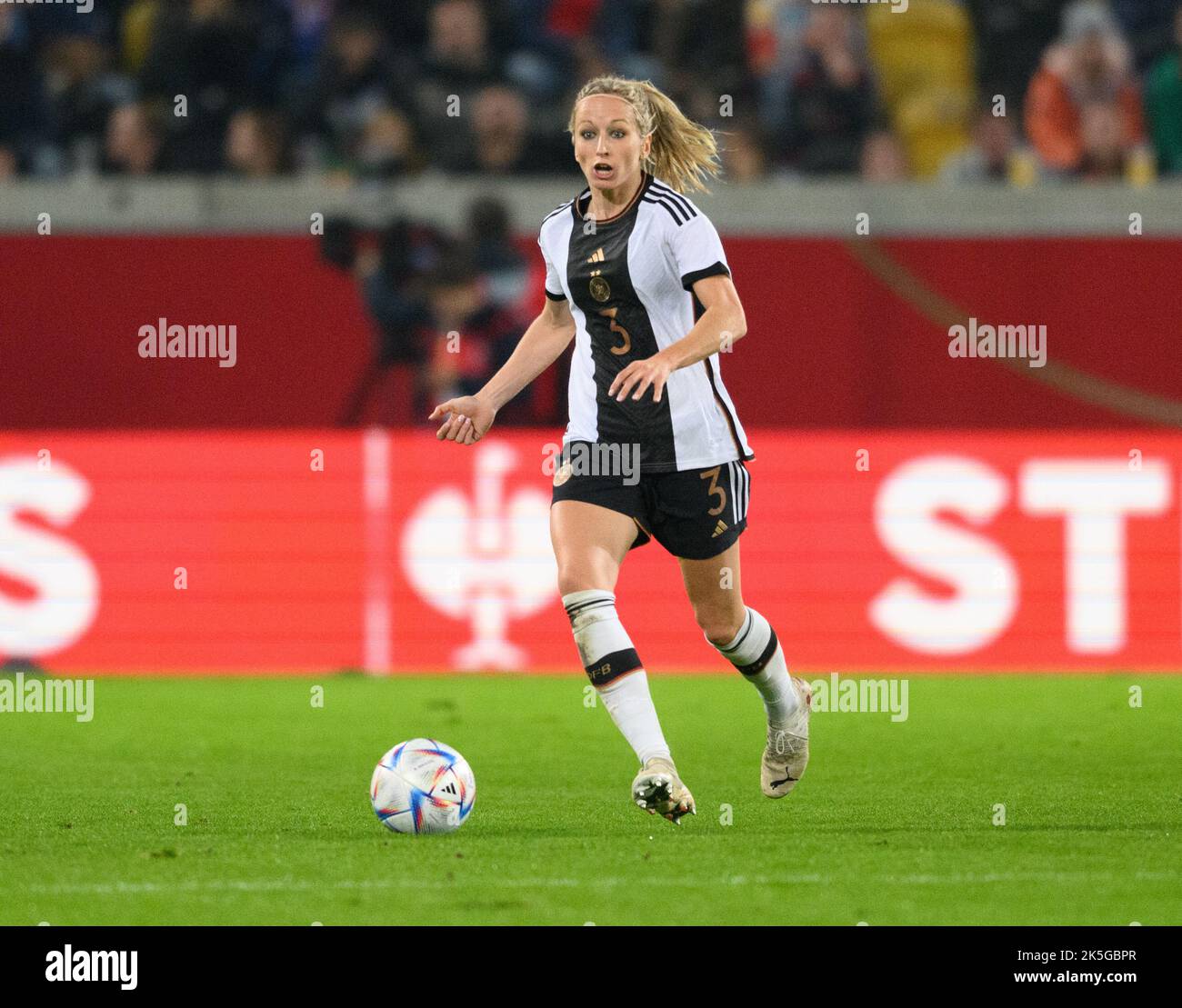 Dresden, Germany. 07th Oct, 2022. Soccer, women: Internationals ...
