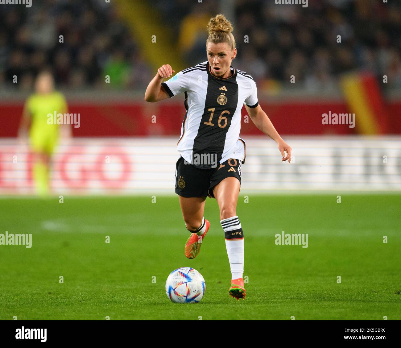 Dresden, Germany. 07th Oct, 2022. Soccer, women: Internationals ...