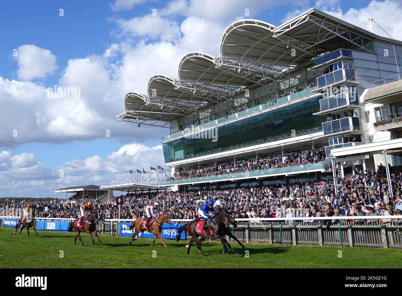 Silver knott hi-res stock photography and images - Alamy