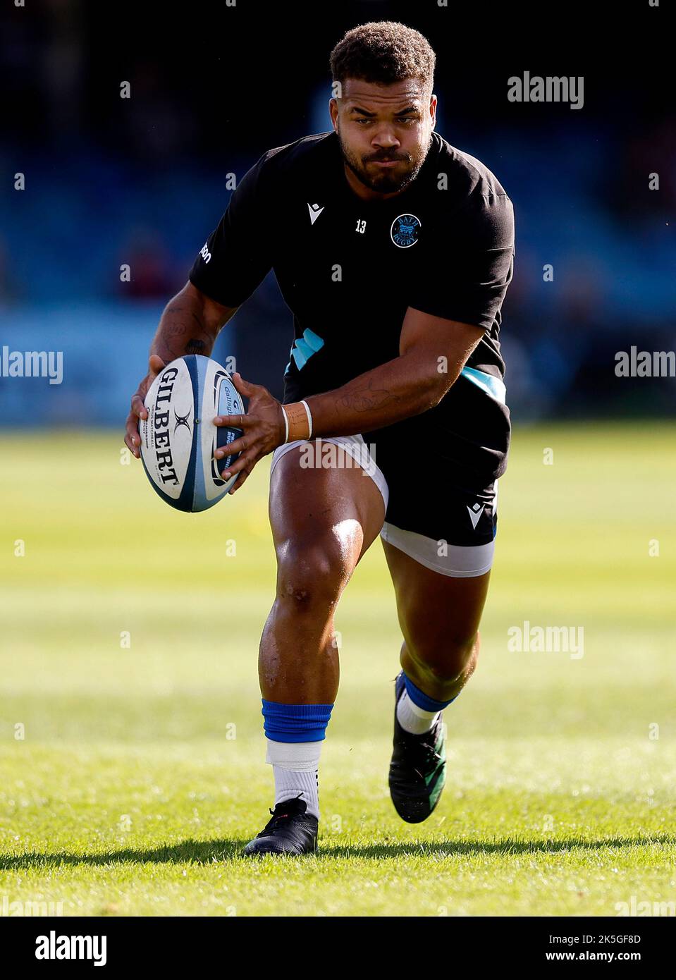 Worcester rugby ollie lawrence hi-res stock photography and images - Alamy