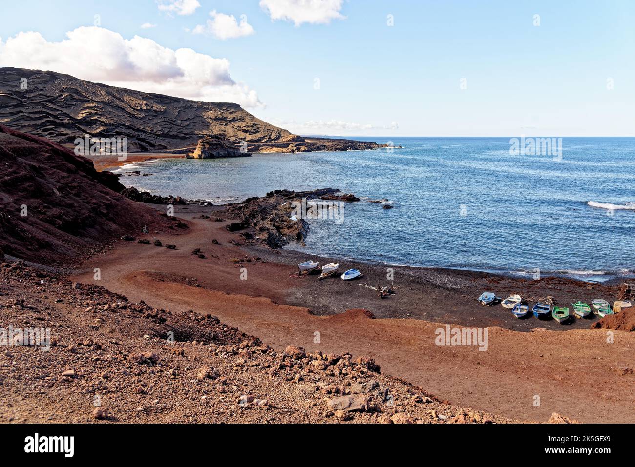 Atlantic View of Charco de los Clicos in Playa el golfo in El Golfo on ...