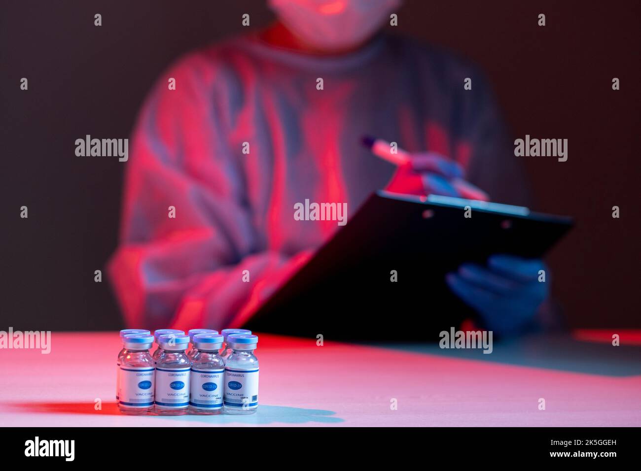 Vaccine report. Covid-19 immunization. Pharmaceutical research. Female ...