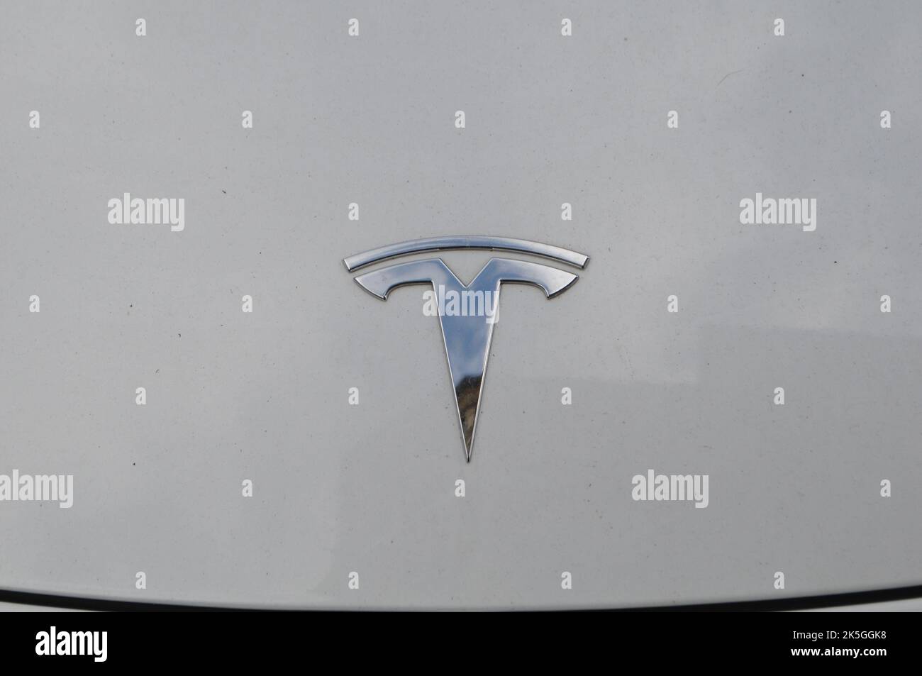 Telsa auto hi-res stock photography and images - Alamy