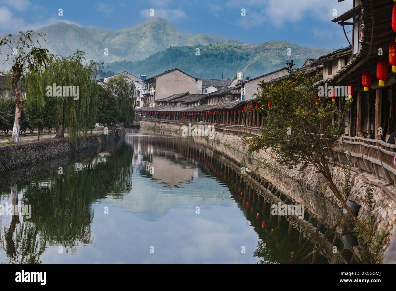 Lantern 16th century hi-res stock photography and images - Alamy
