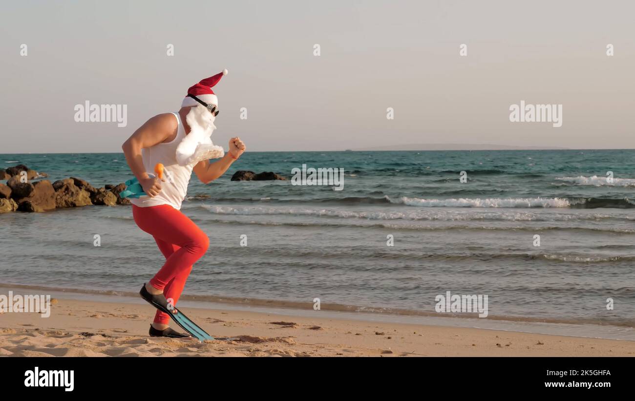 Man sunglasses beach funny hi-res stock photography and images - Alamy
