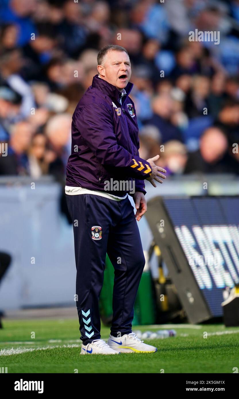 Coventry City manager Mark Robins during the Sky Bet Championship match ...