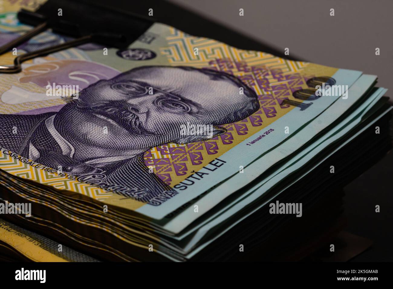 Romanian LEI currency. Europe inflation, LEI money Stock Photo - Alamy