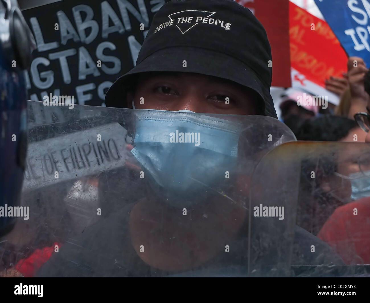 Manila, Philippines. 08th Oct, 2022. A protester wearing a hat with a ...