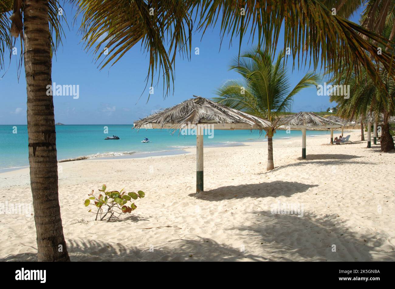 Tourism in antigua hi-res stock photography and images - Alamy