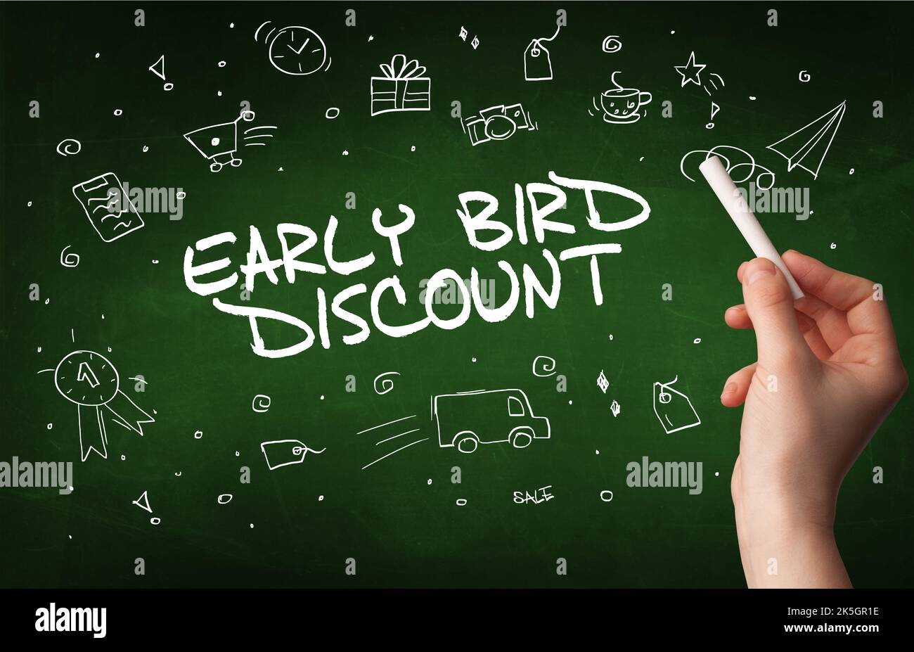 Hand drawing online shopping concept Stock Photo - Alamy