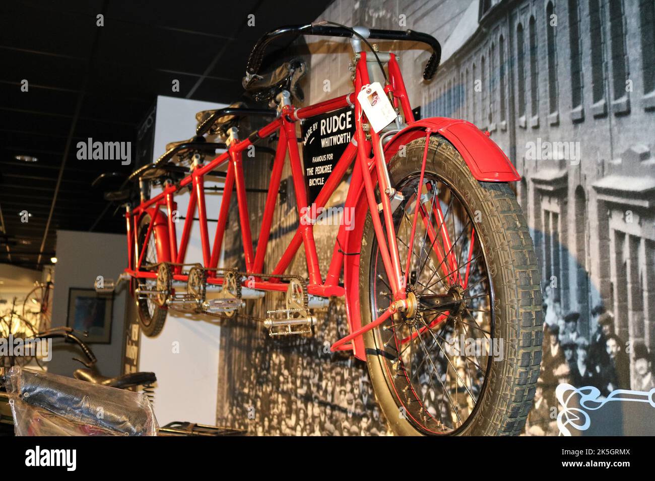 Rudge 5 seater tandem bicycle hi-res stock photography and images - Alamy
