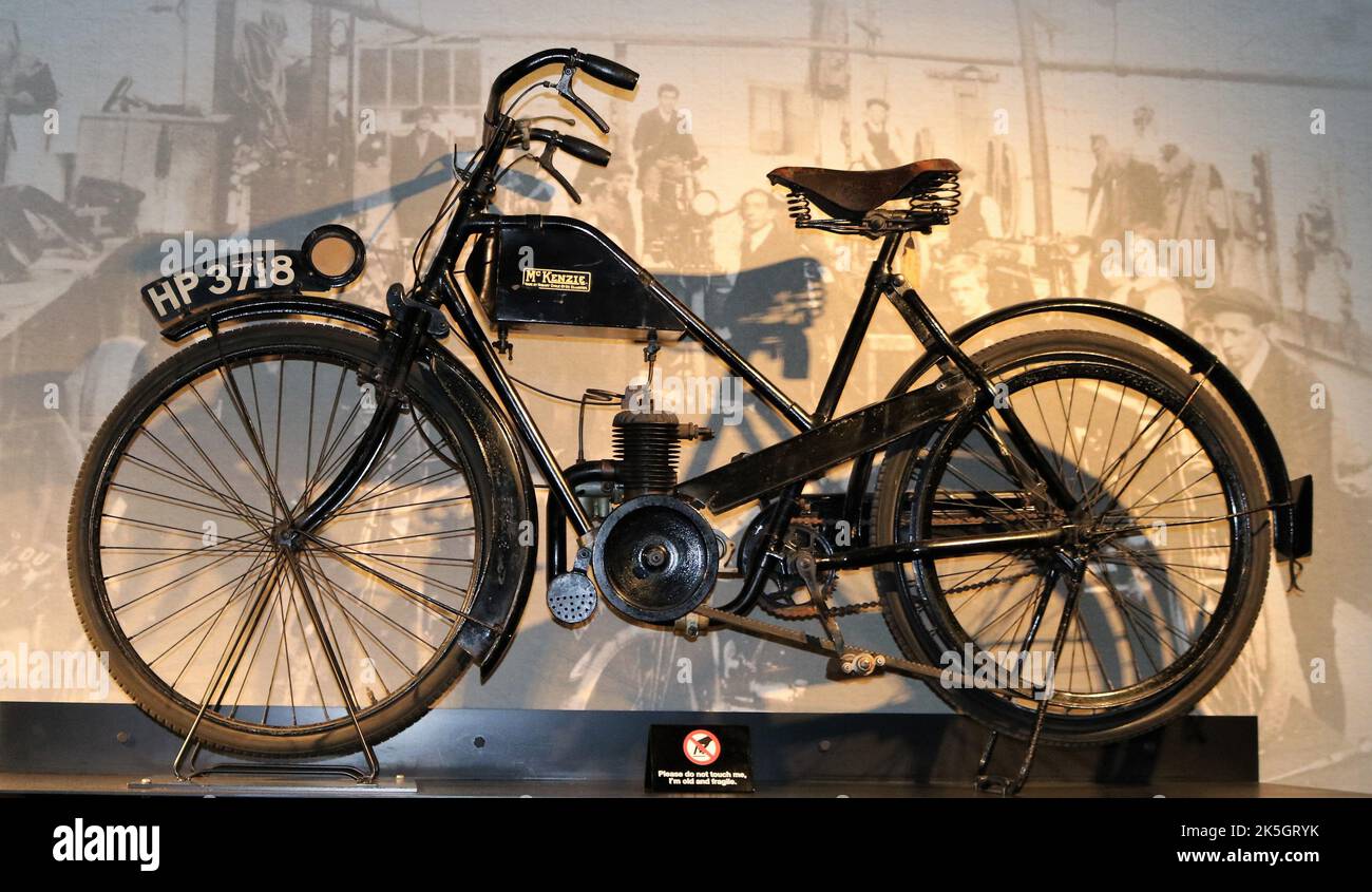 175cc engine hi-res stock photography and images - Alamy