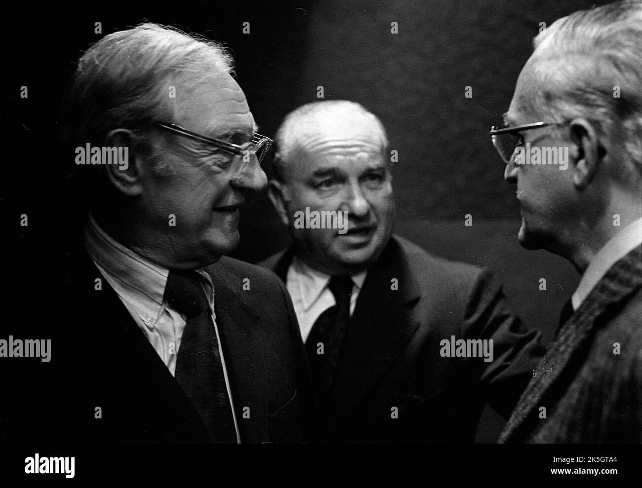 1970 nobel hi-res stock photography and images - Alamy