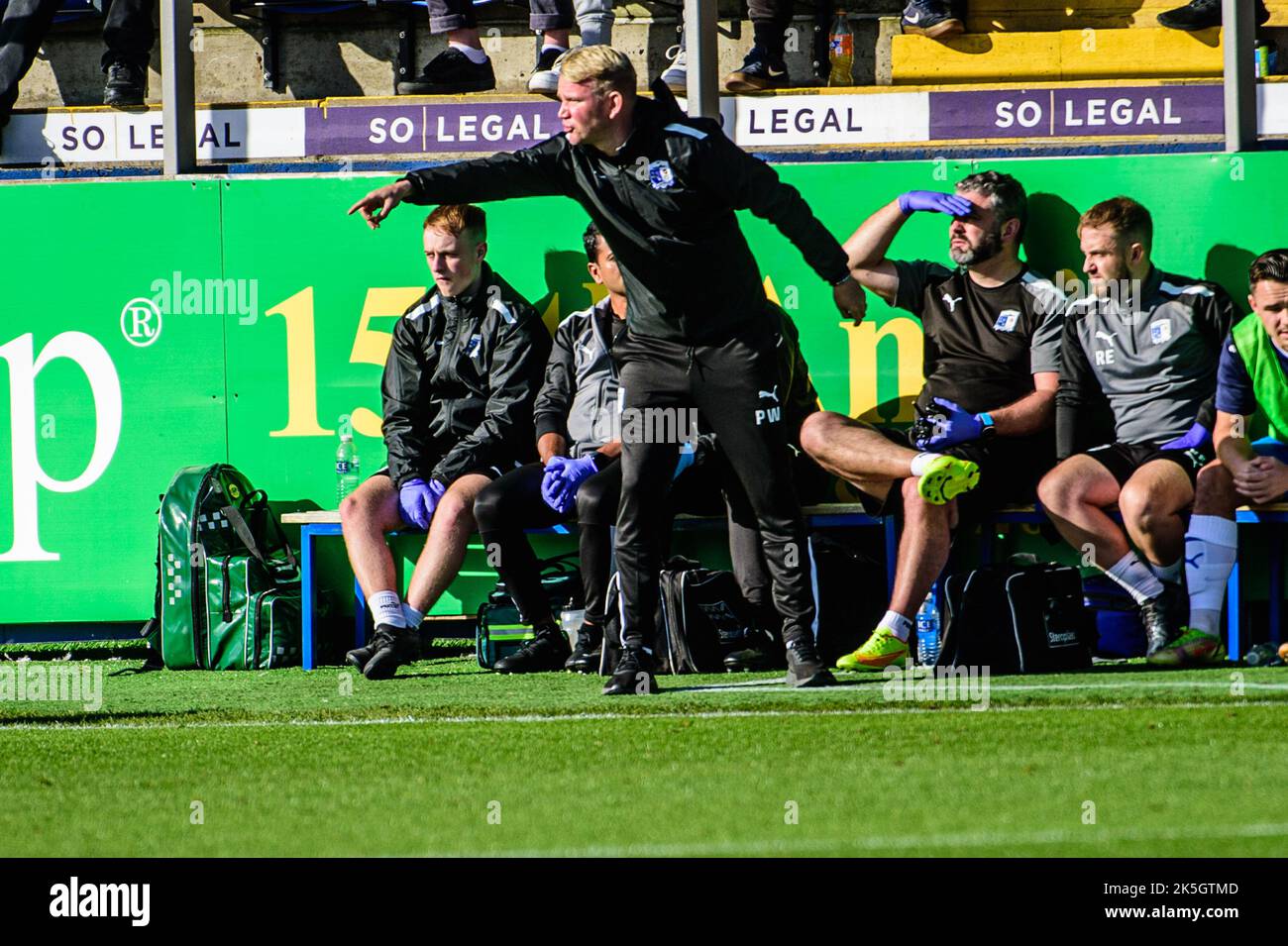 Barrow fc hi-res stock photography and images - Alamy