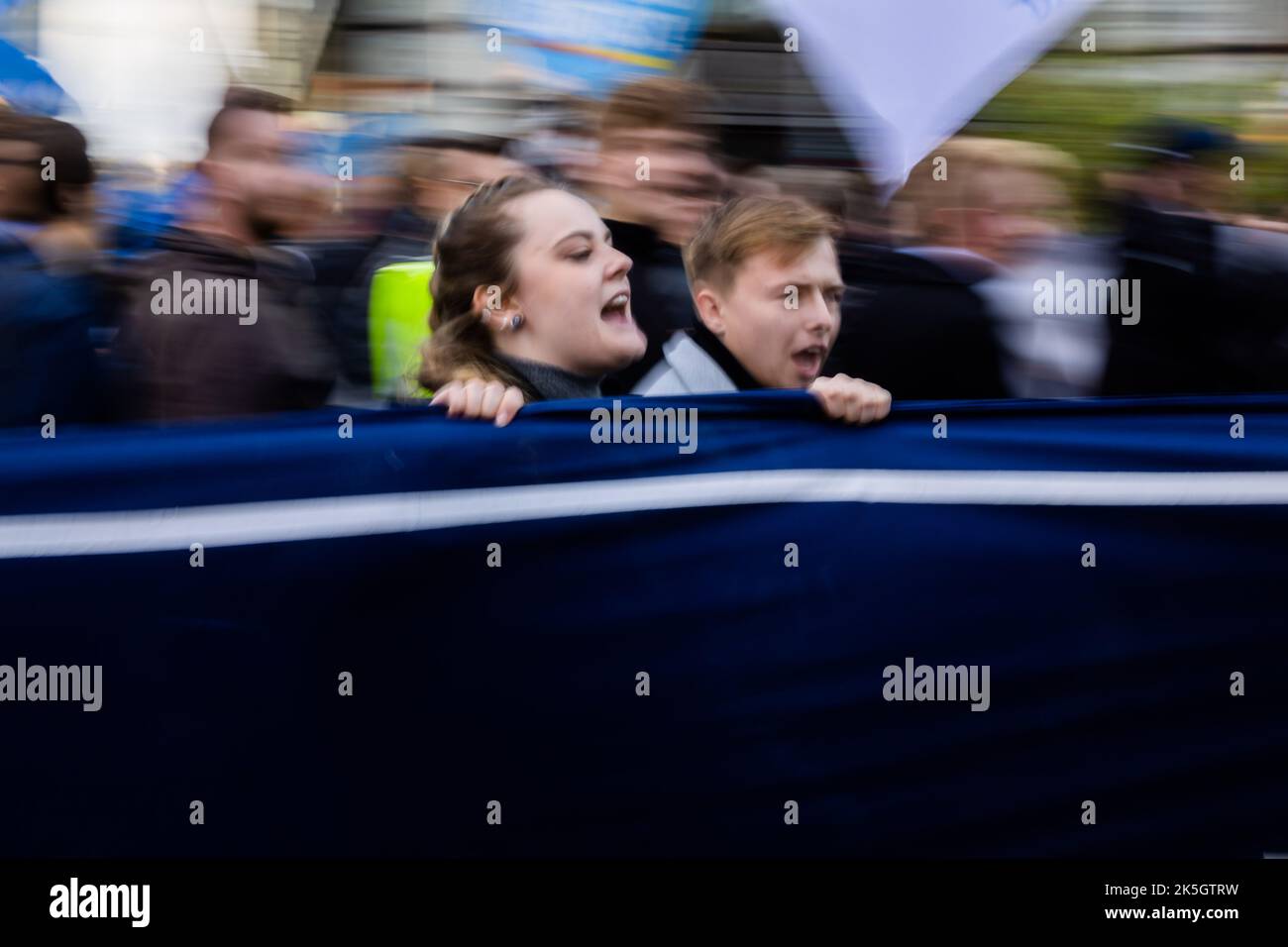 Berlin, Germany. 08th Oct, 2022. Participants of an AfD demonstration ...