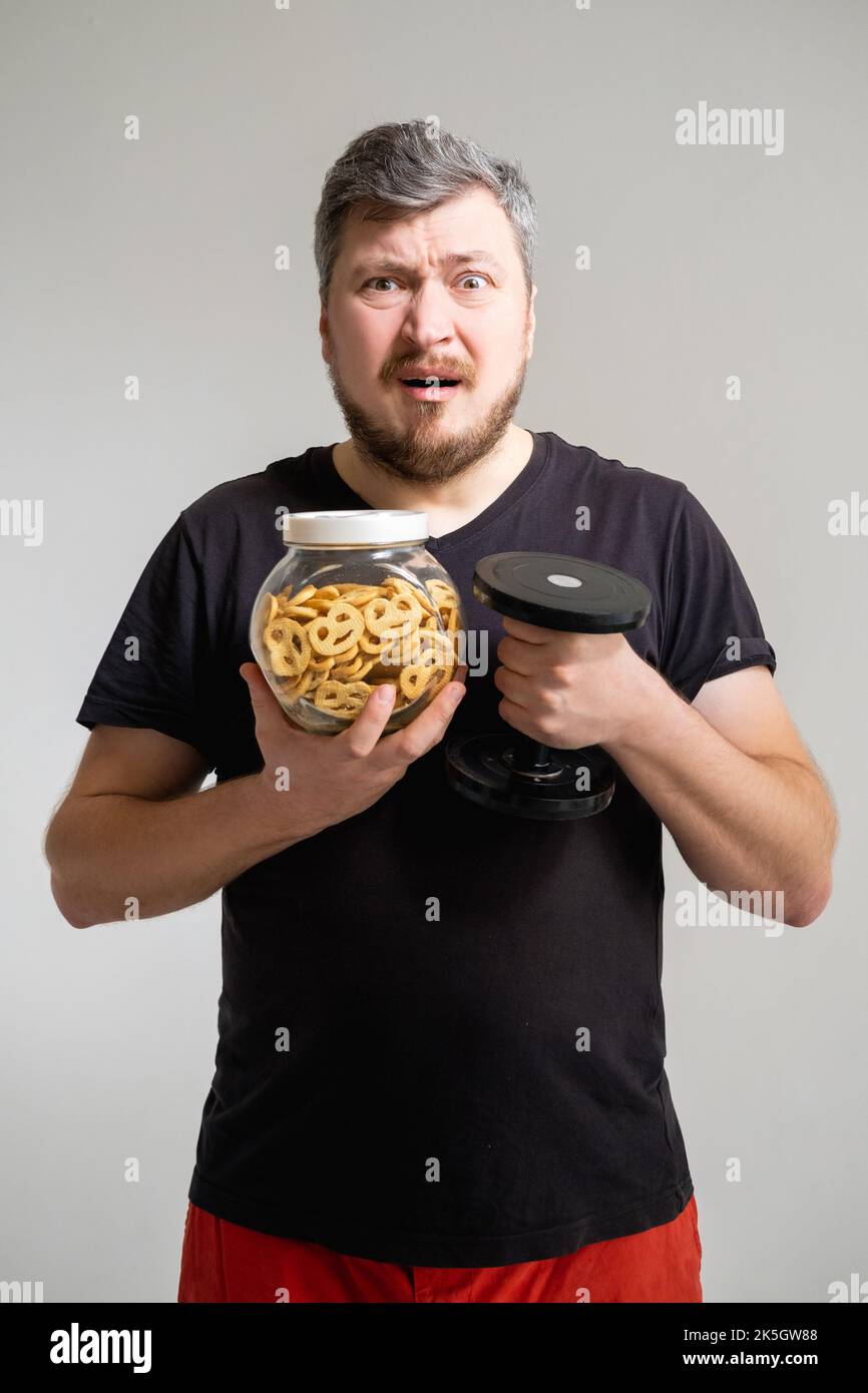 Man home scared hi-res stock photography and images - Alamy