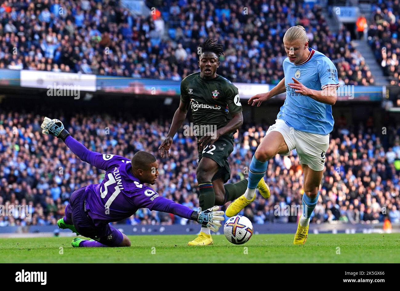 Gavin bazunu manchester city hi-res stock photography and images - Alamy