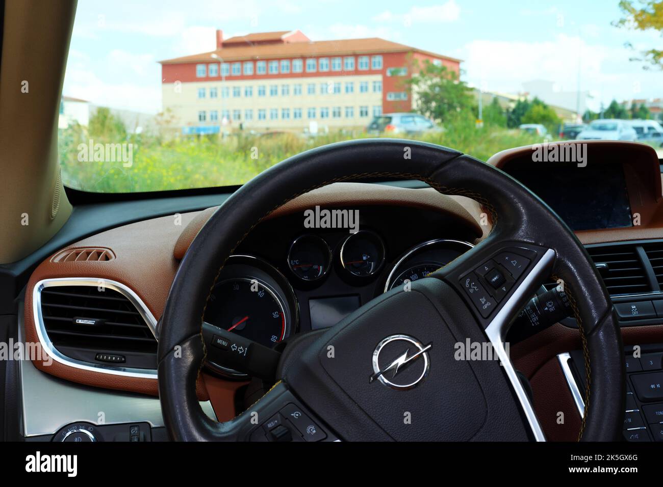Front panel steering wheel hi-res stock photography and images - Alamy