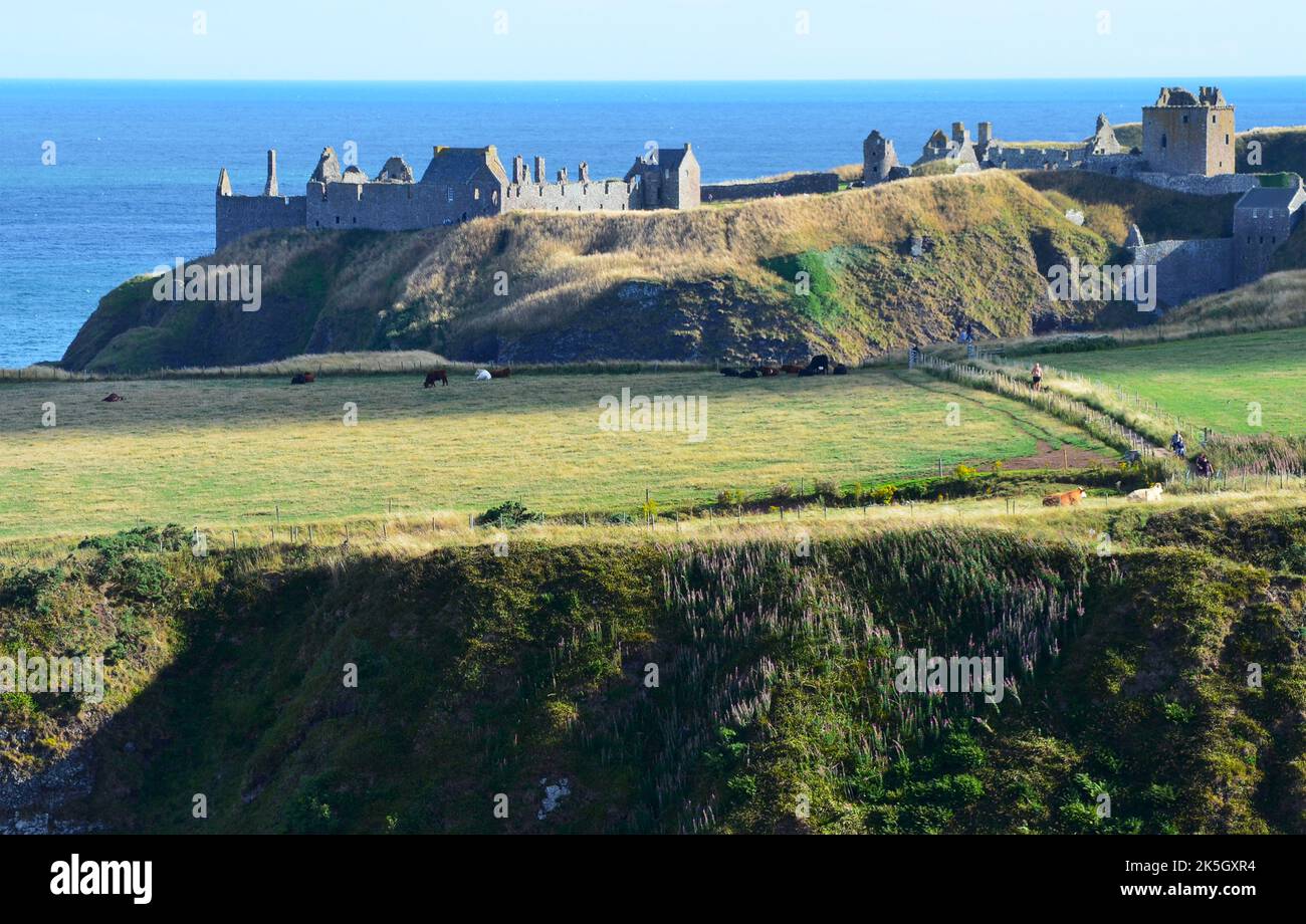 The Dunnottar Castle in Stonehaven, a Scottish historical landmark ...