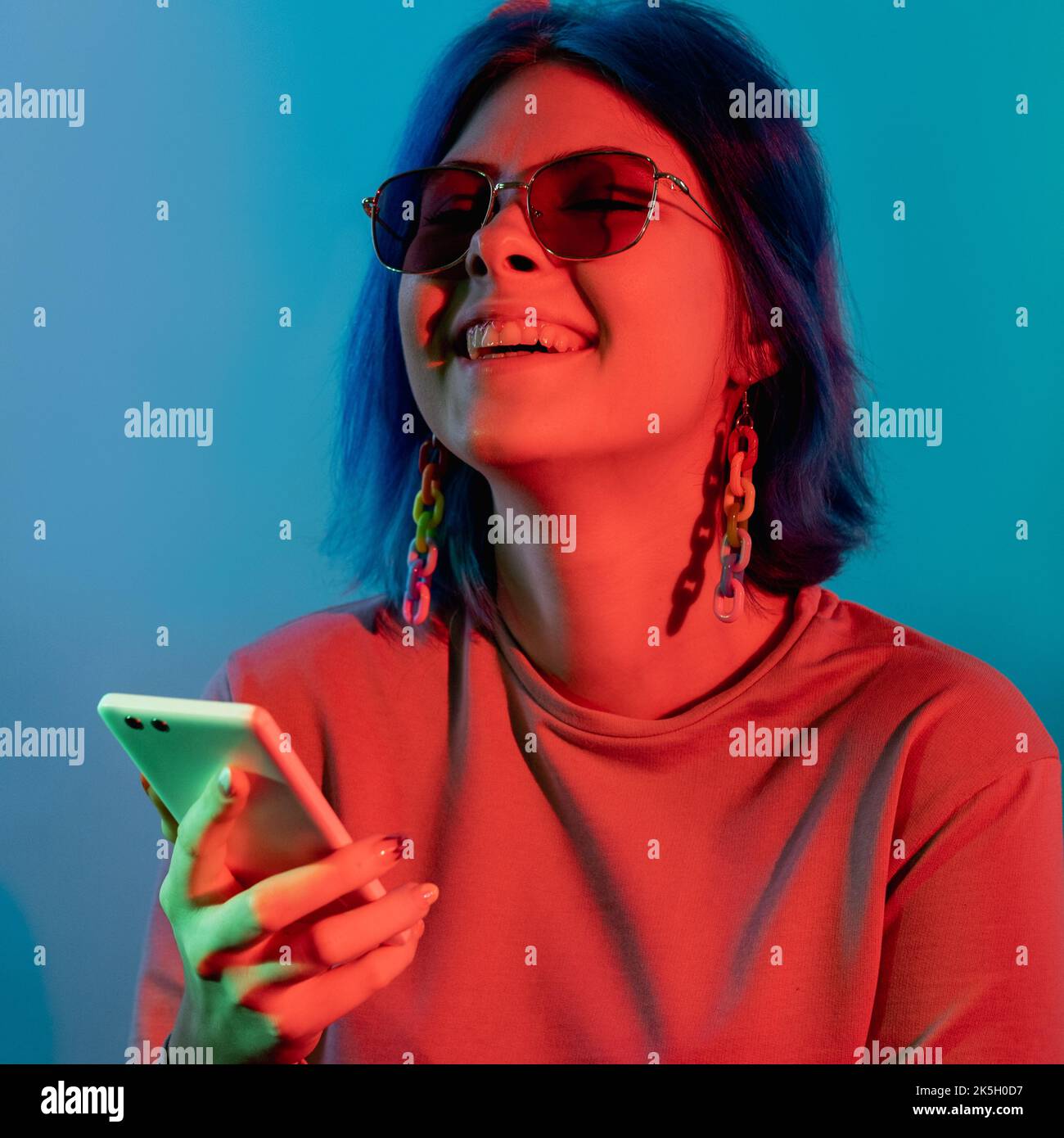 Technology joyful hi-res stock photography and images - Alamy