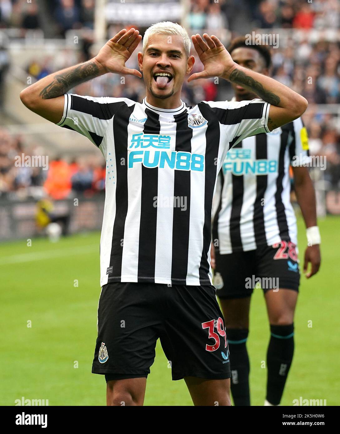 Bruno guimaraes celebrate hi-res stock photography and images - Alamy