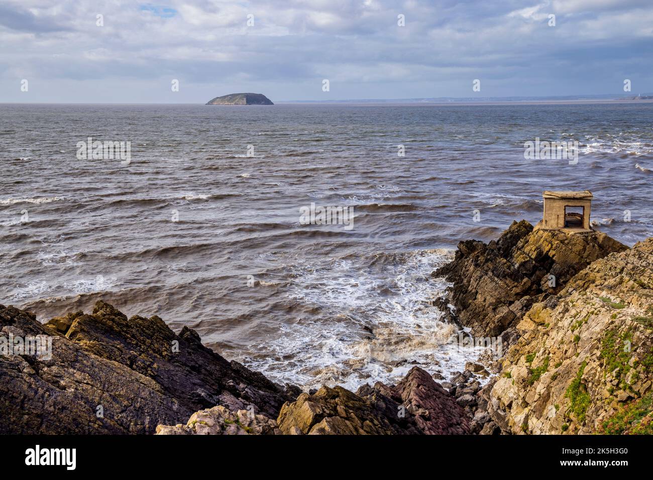 The WW II Searchlight Post on Howe Rock at Brean Down fort in the ...