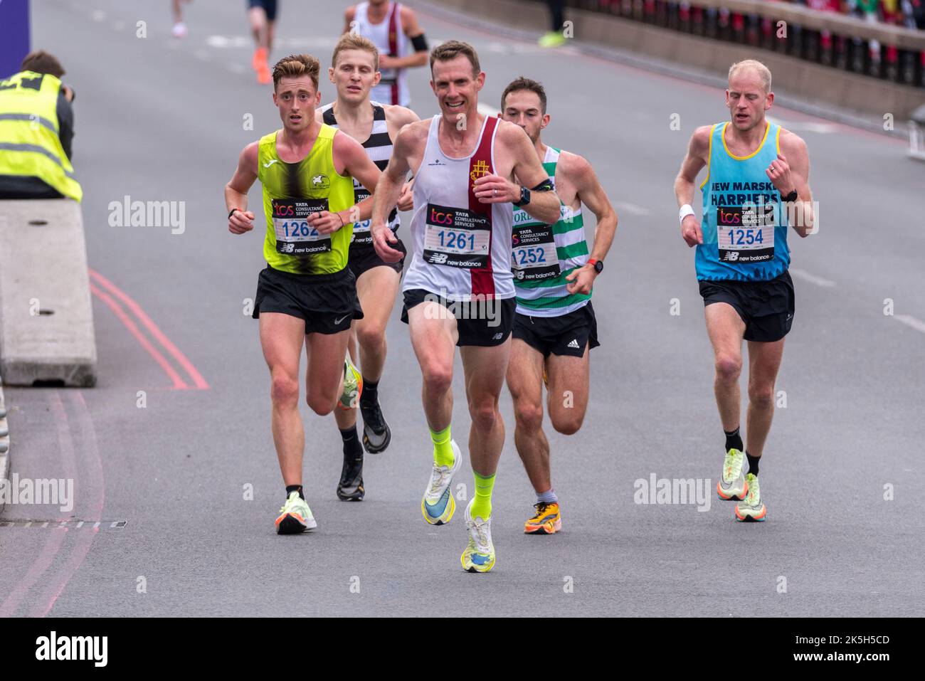 Gary Laybourne with club runners running in the TCS London Marathon ...