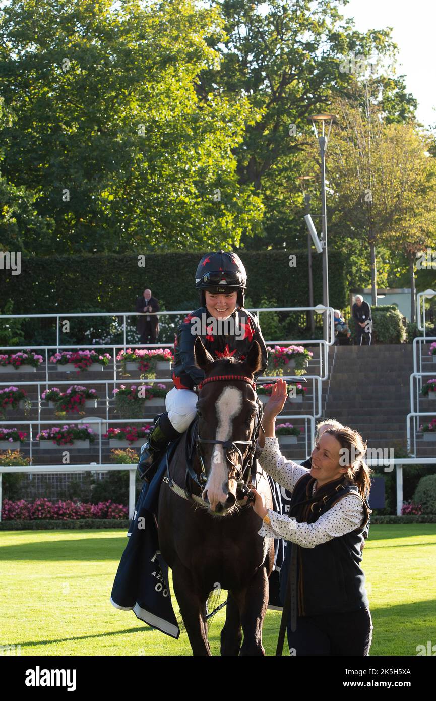 Ascot, Berkshire, UK. 1st October, 2022. Horse Dream Composer ridden by ...