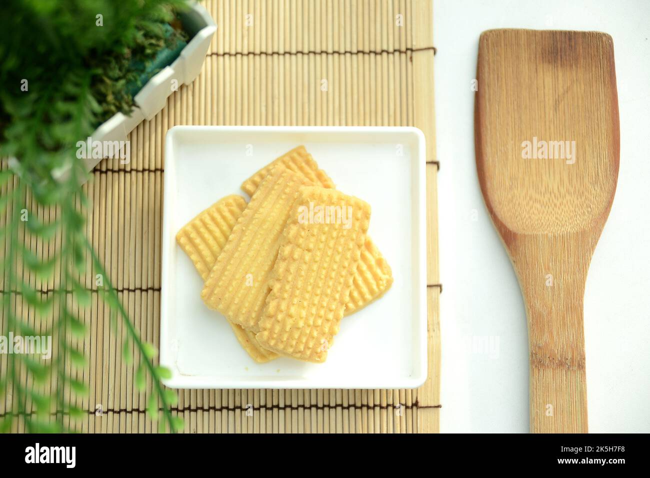 Fresh home made Samprit Cookies. Famous delicacy on Hari Raya ...