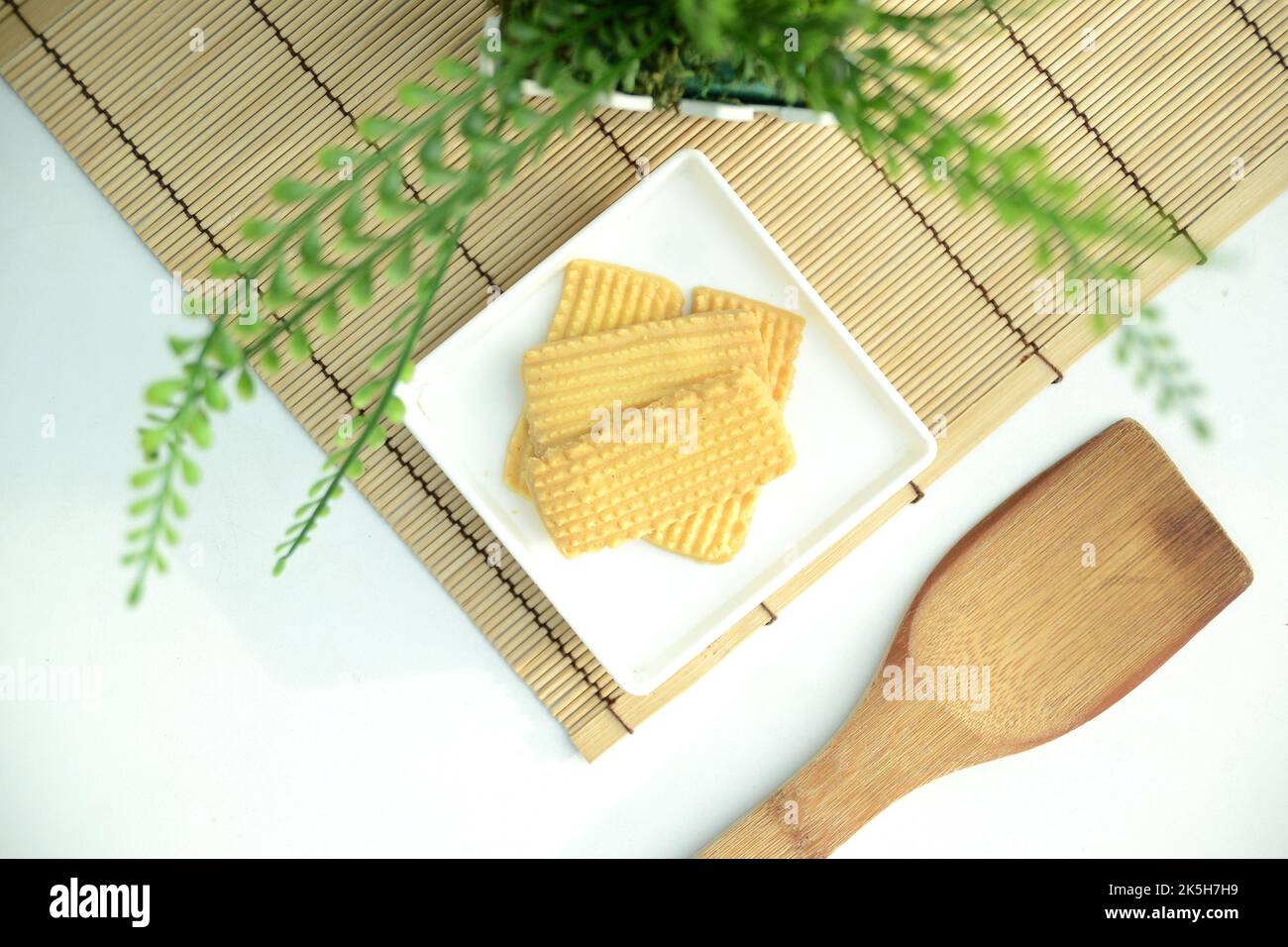 Fresh home made Samprit Cookies. Famous delicacy on Hari Raya ...