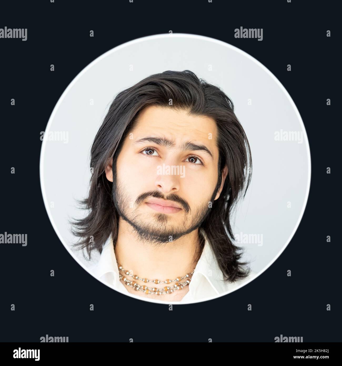 Doubtful face portrait hi-res stock photography and images - Alamy