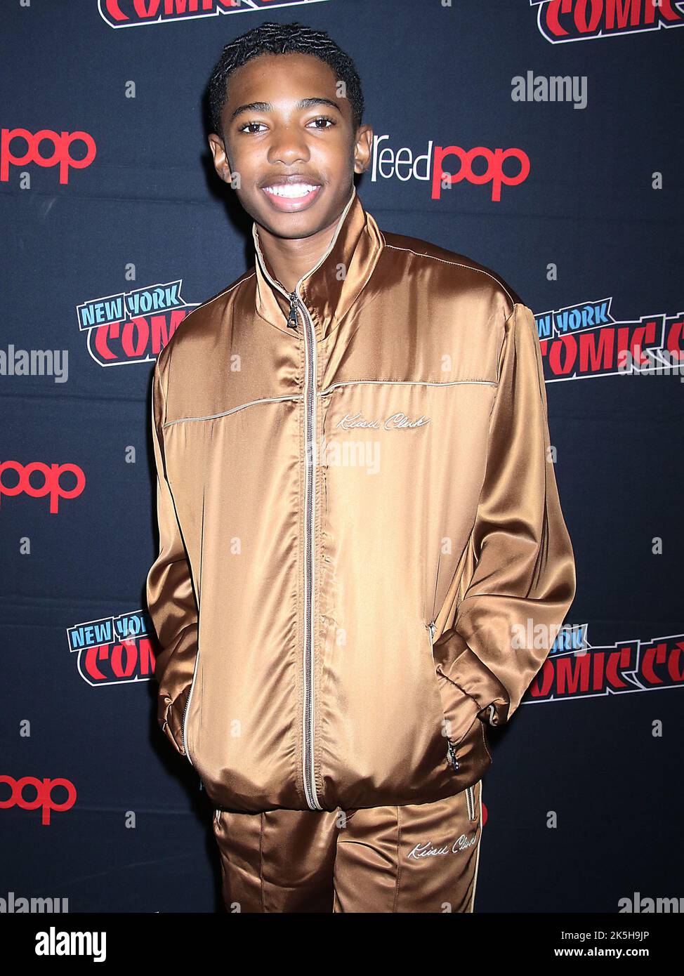 NYCC: The Mysterious Benedict Society Photocall -PICTURED: Seth Carr ...