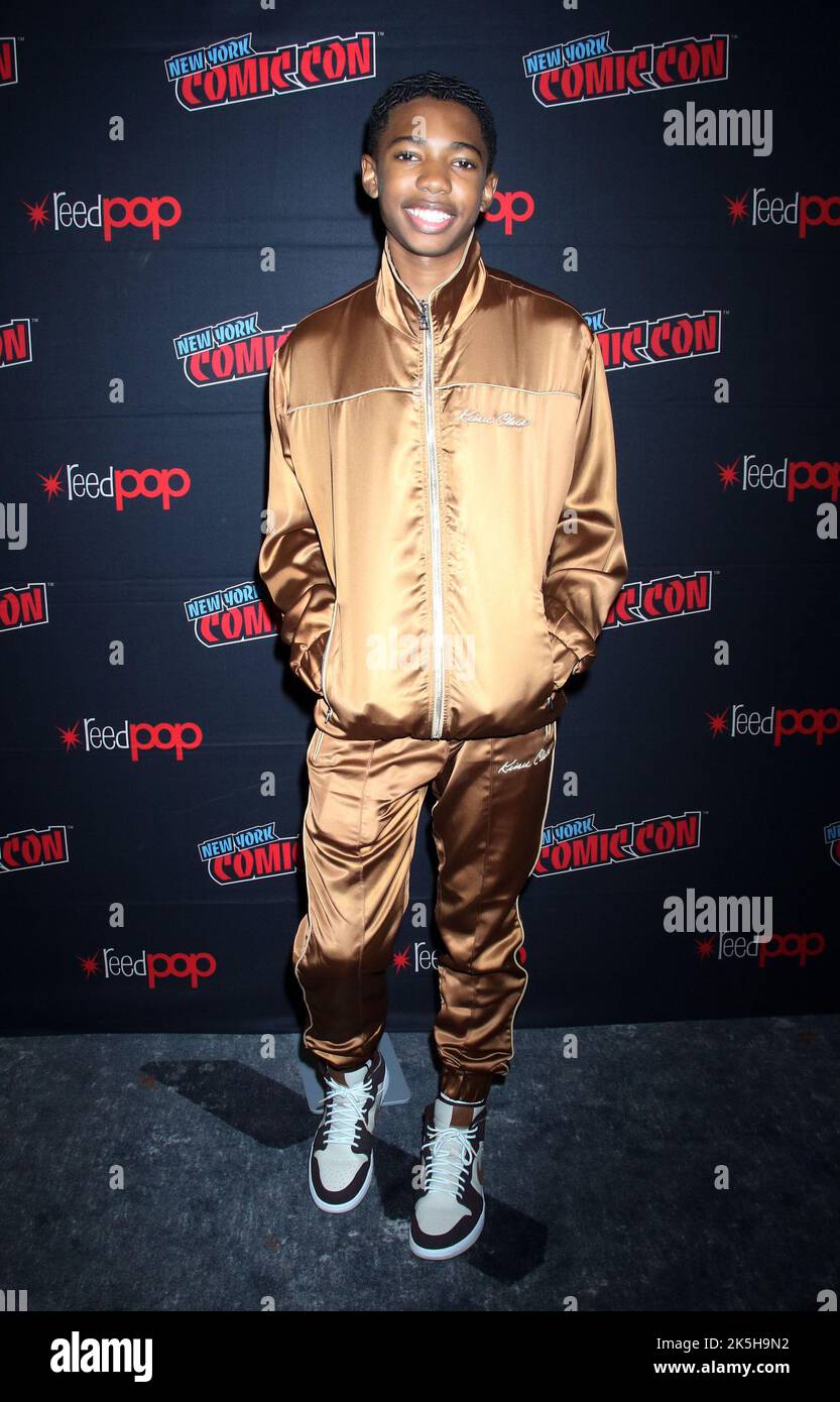 NYCC: The Mysterious Benedict Society Photocall -PICTURED: Seth Carr ...