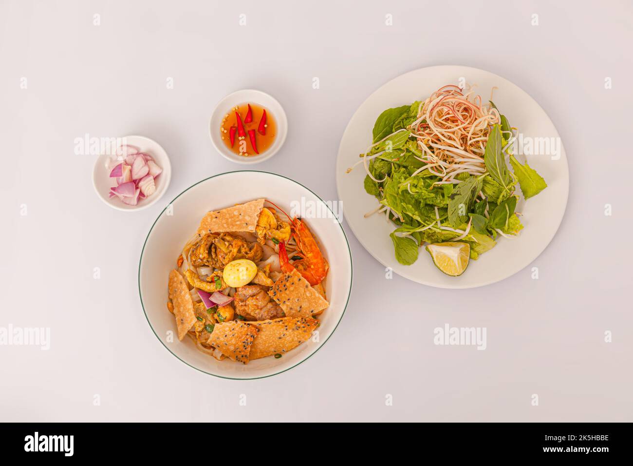 Mi Quang, Vietnamese rice noodles with meat, chicken stock, shrimp, egg ...