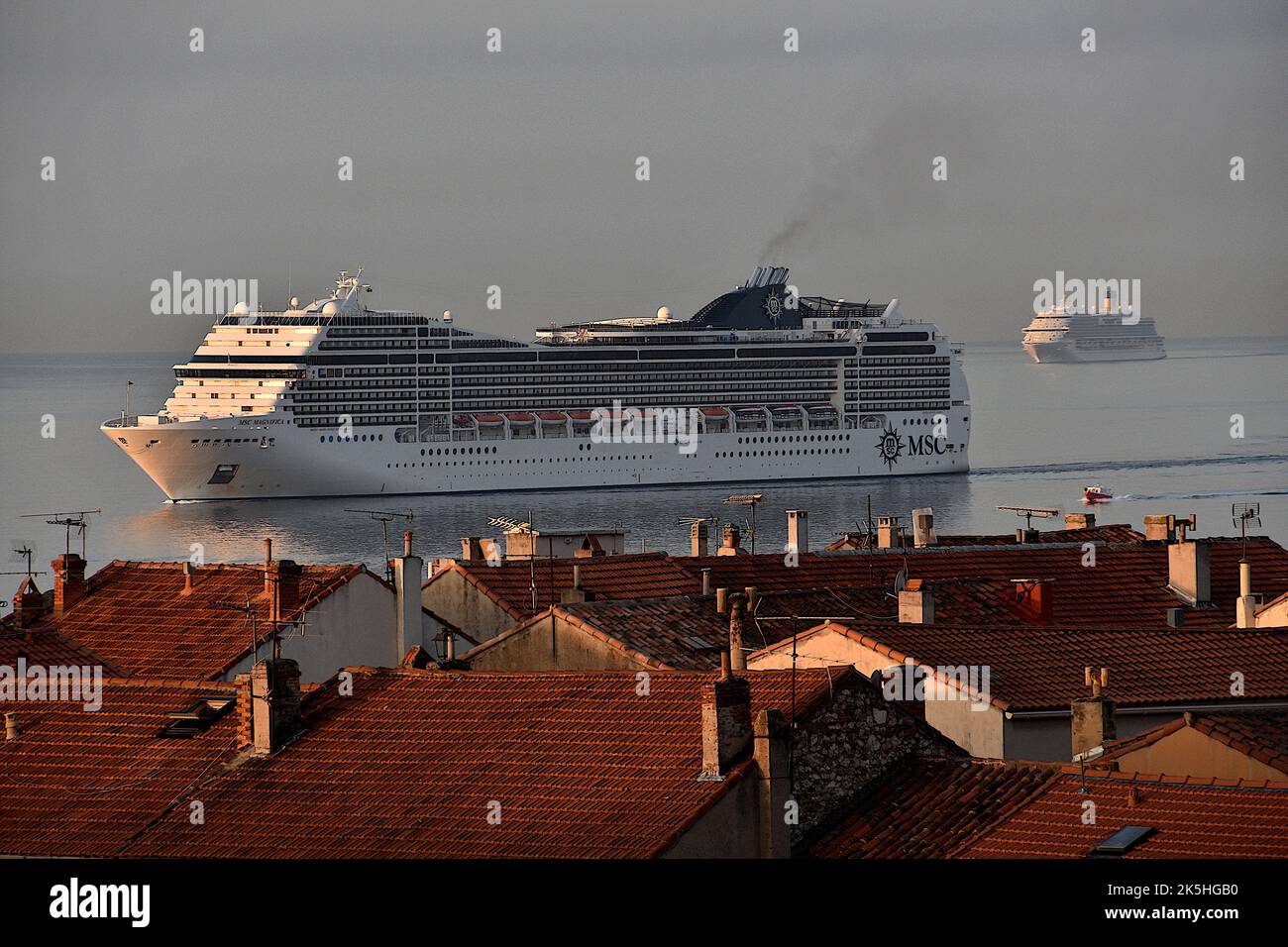 Marseille, France. 7th Oct, 2022. The liners MSC Magnifica (L) and ...